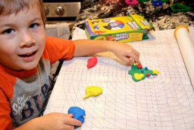 Toddler DIY Project: Crayola Model Magic Christmas Ornaments