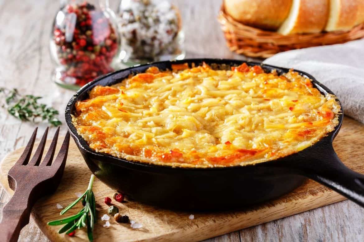 Grandma’s Baked Cheesy Potatoes Recipe