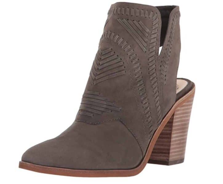 18 Trendy Boots You Need To Rock The Fall Season