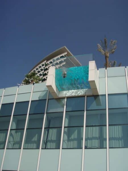 10 Amazing Suspended Glass Bottom Pools To Add To Your Cool Pools ...