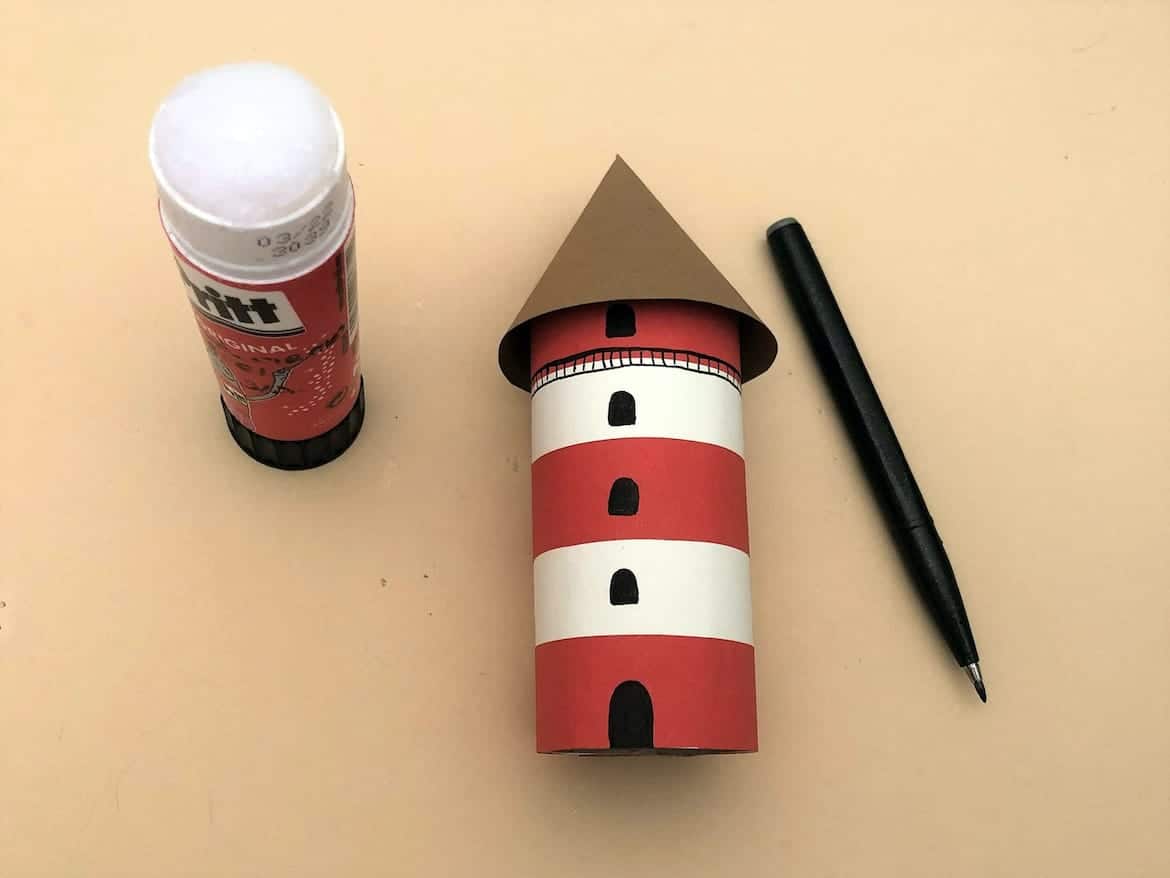 DIY Easy Lighthouse Craft For Kids DIY Easy Lighthouse Craft For Kids