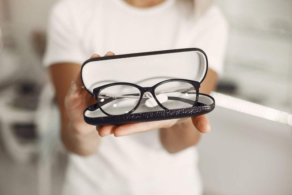 How To Choose The Right Reading Glasses