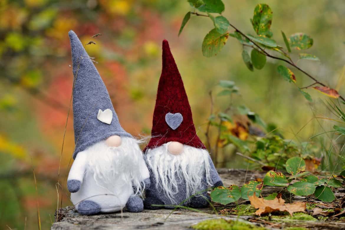 Fun With Gnomes: Free Printables + Crafts